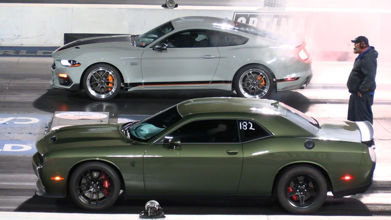 Dodge Challenger Hellcat Drag Races Ford Mustang Mach 1, One of Them ...