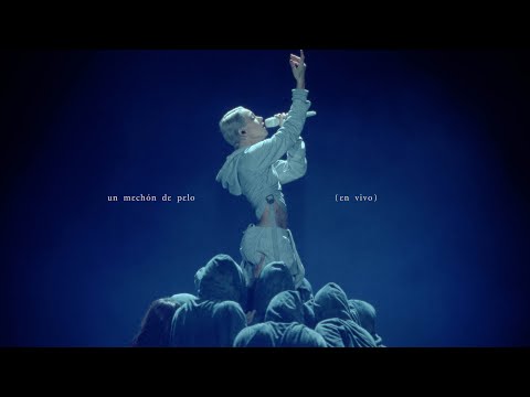 TINI - un mechón de pelo (en vivo)