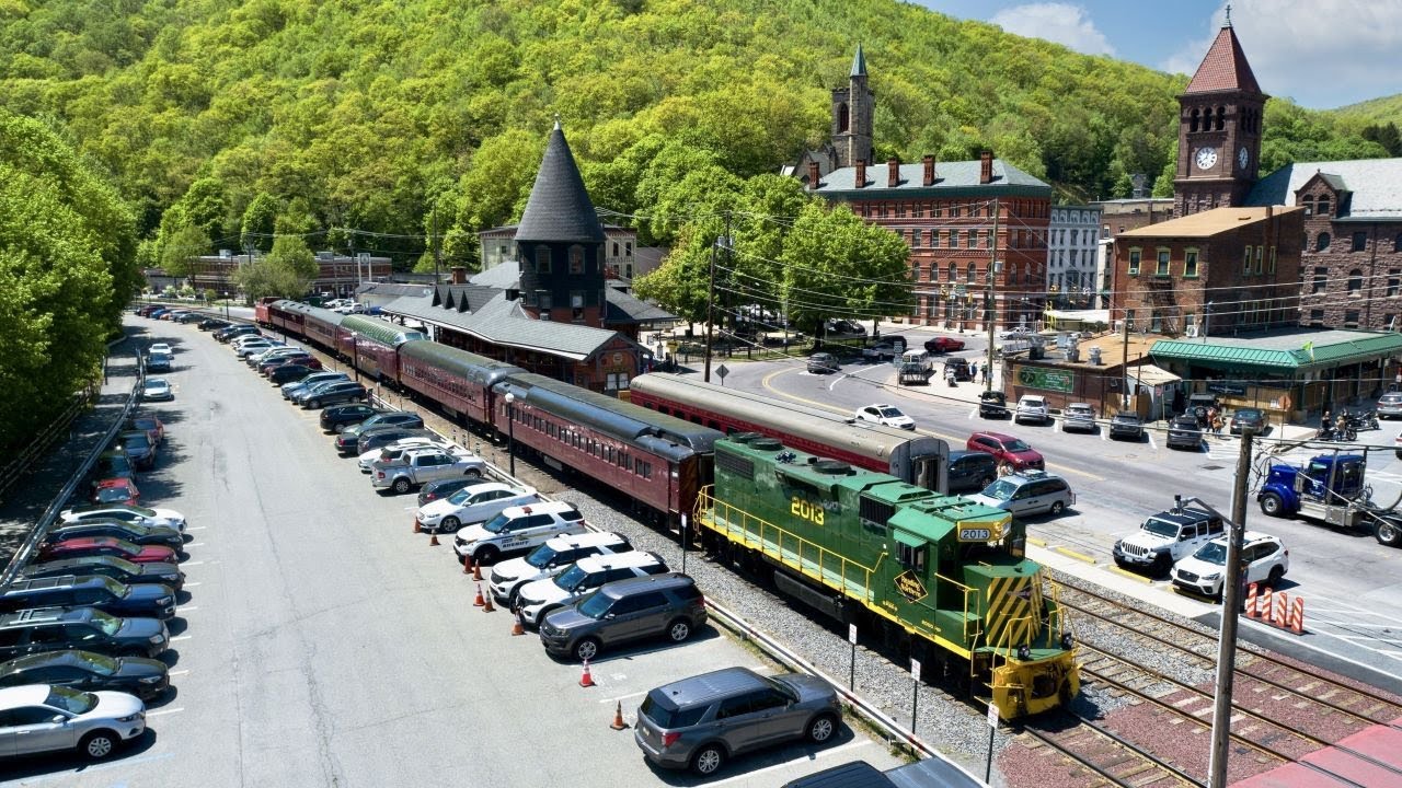 Lehigh Gorge Scenic Railway, PA - Live Webcam Stream