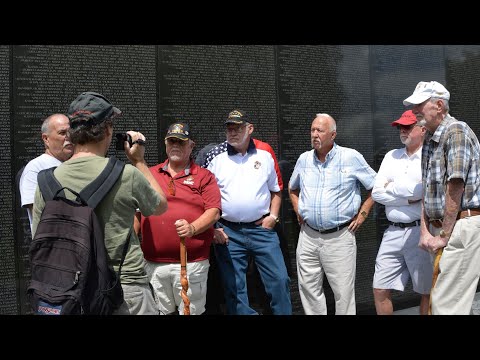 VIETNAM VETERANS MEMORIAL HISTORY (EMOTIONAL INTERVIEWS WITH VIETNAM VETERANS/PARK RANGER) (4K)