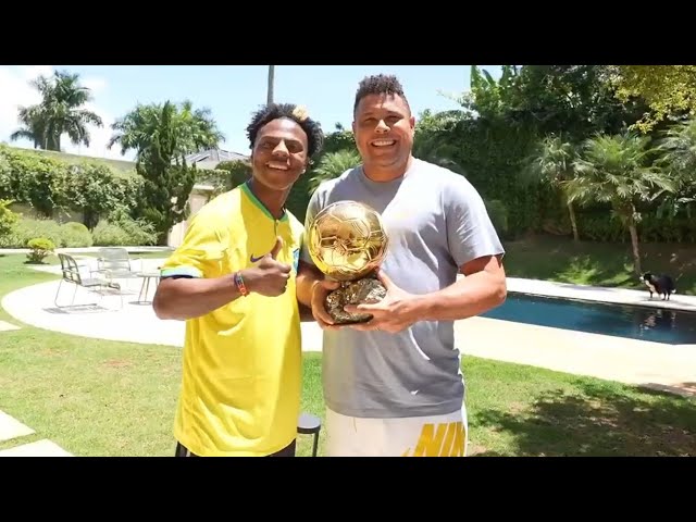 "So this is what this feels like?" - IShowSpeed gets emotional after ...