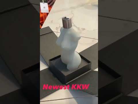 His reaction was the best #kkw #perfume #reaction #funny #kimkardashian #kardashian 