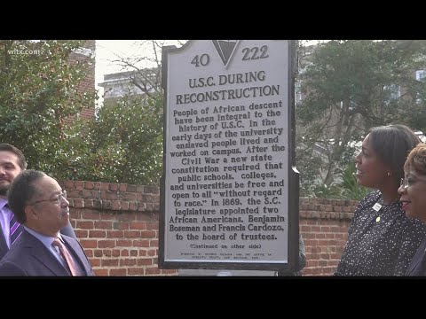 New historical marker unveiled on USC's Horseshoe