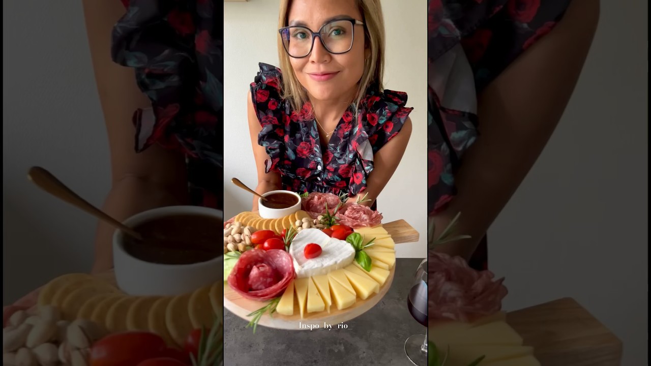 How to Build a Simple and Beautiful Charcuterie Board ✨Cheese Board Ideas 🧀