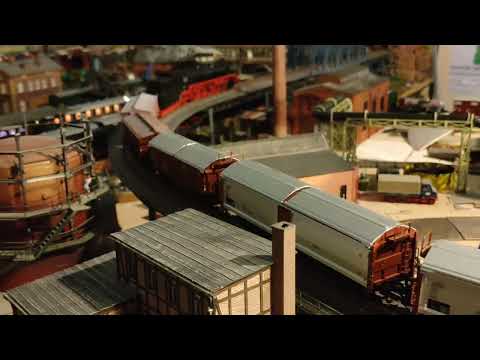 Märklin 37455 (Insider BR 45) im Dienst (Heavy German Steamlok in Action)