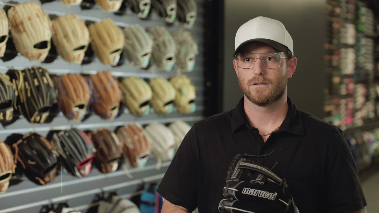 Capitol C Type | Marucci Fielding Gloves