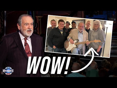 Mike Huckabee: This Might Be the COOLEST Thing I’ve Ever Gotten! | Monologue | Huckabee