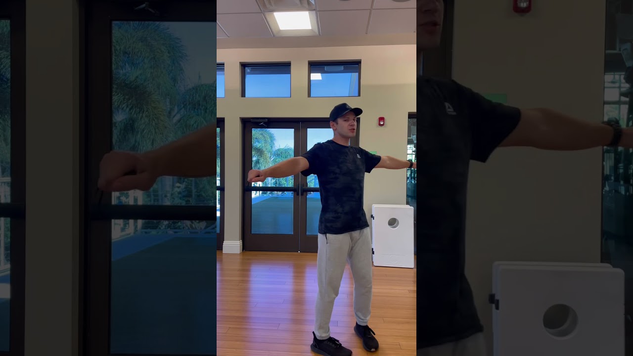 Mega Movie Parade Animated Performer for Universal Studios.