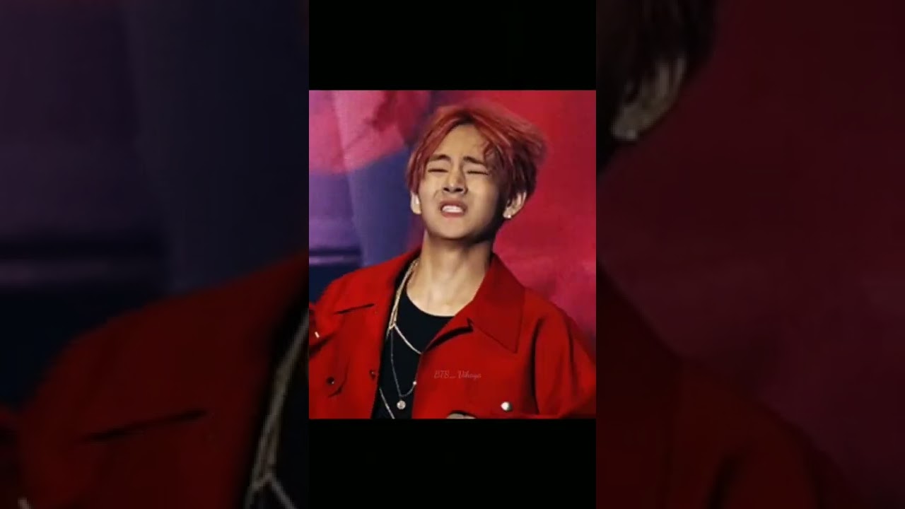 BTS V🐯 funny facial expression🥰 SuperTuna🐬 version