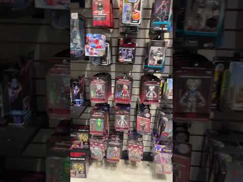 Fnaf hunt at GameStop!