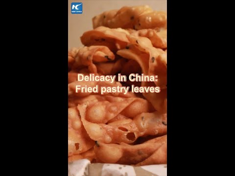Delicacy in #China: Fried pastry leaves