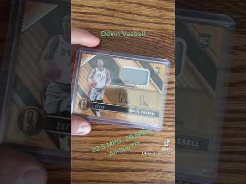 Devin Vassell Gold Standard /99 Patch Auto🤩🤩 Is Vassell the real deal?? #Spurs #basketballcards