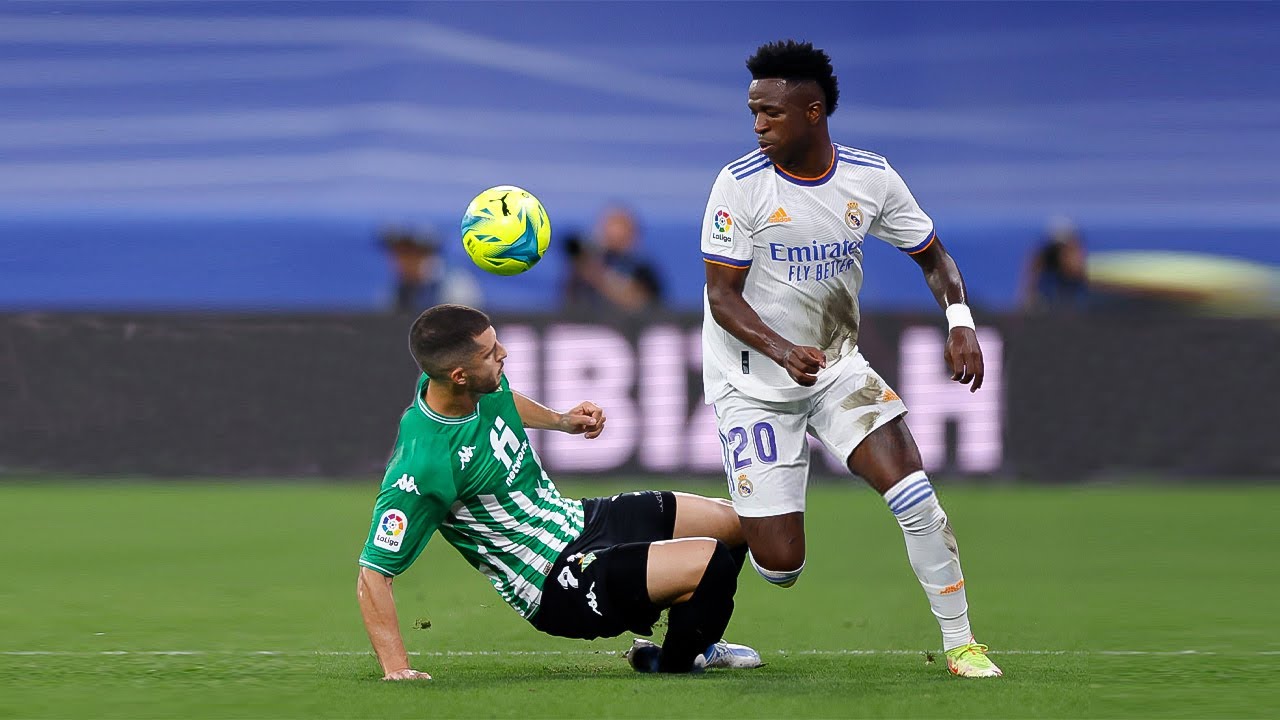 Vinicius Jr DOMINATING Everyone 2022! Dribbling Skills & Goals