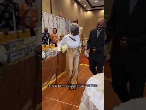 WOW! Mama turned 90 years old ❤️❤️❤️ #shorts #birthday #youtubeshorts #trending #viral