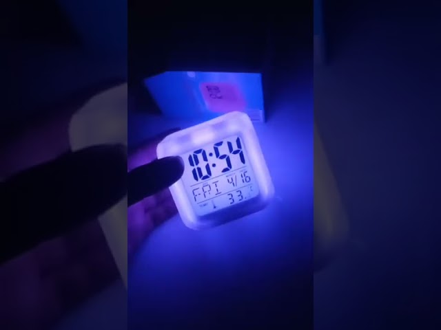 Digital Colour Changing Clock - Colour Changing LED Digital Alarm Clock ...