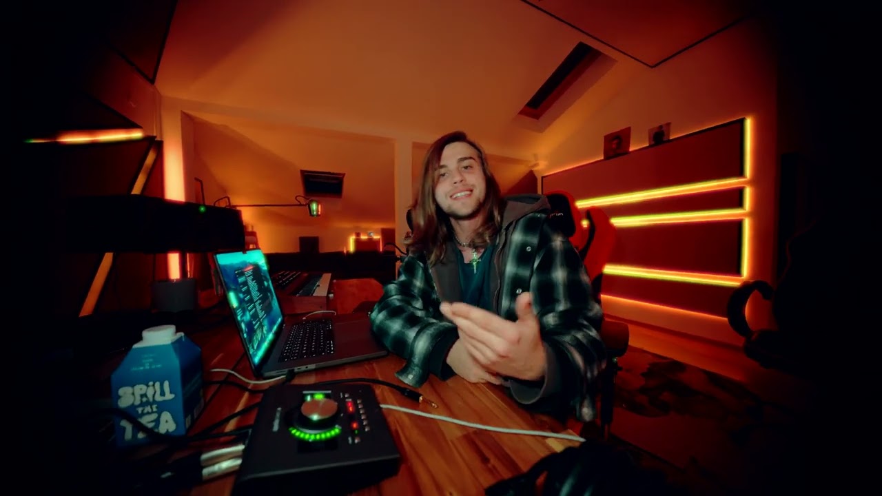 OSCAR - Salvez Industria Freestyle (versuri) - Trăiește Muzica