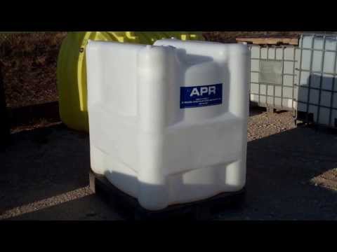 275 Gallon APR All-Poly Tote - Hoover Container Solutions | 866-866-8611
