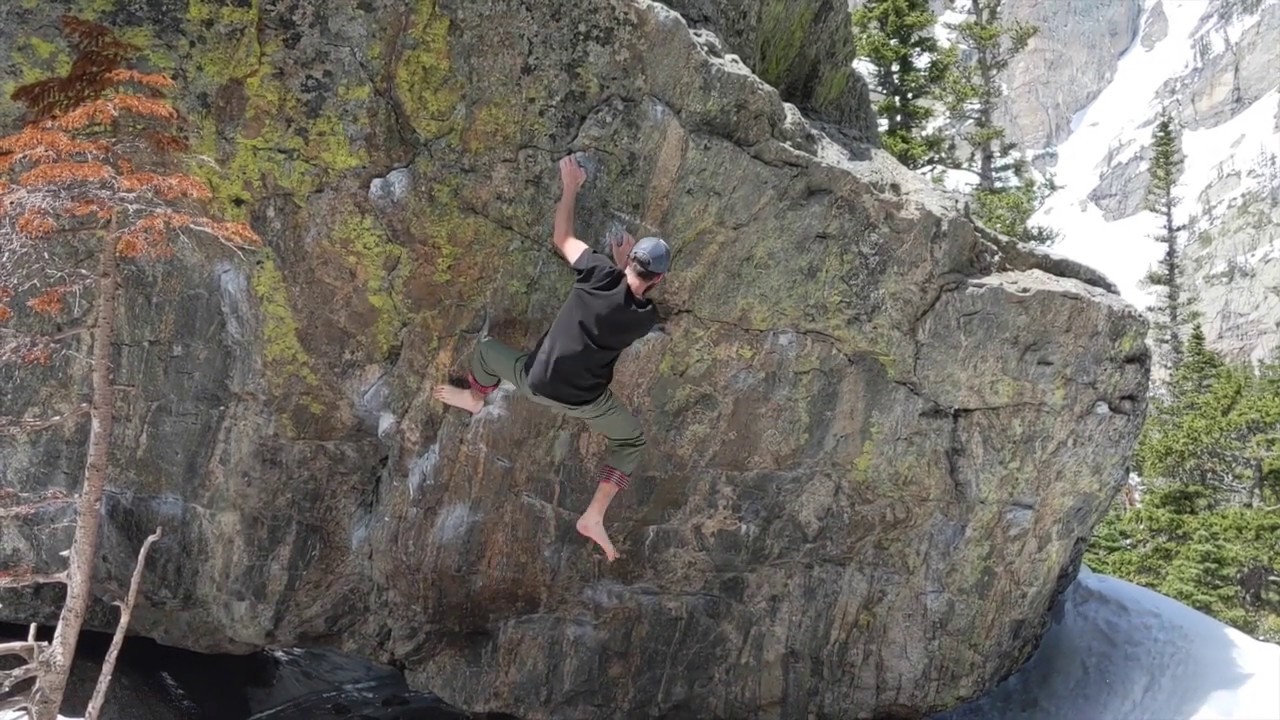 The Kind V5 | Barefoot, In Socks, and In Crocs
