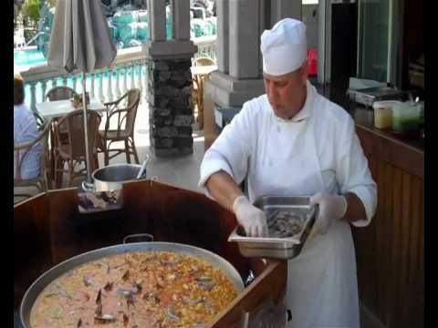 How to Make the Perfect Paella! (See Description for the HD version!)