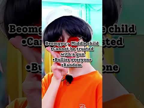 Introducing the TXT members #kpop#txt #kpopshorts #shortsfeed #funnyshorts #shorts #funnykpop #moa
