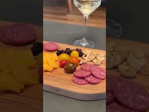 OLIVANERA Olive Wood Cutting Boards