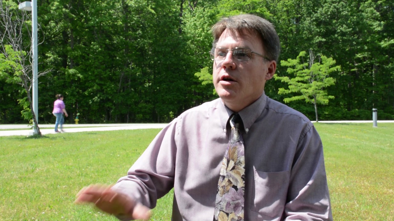 What is a Senior Command Representative?