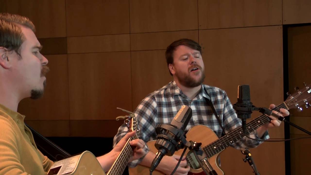 Hire Chris Shaw - Singing Guitarist in Columbus, OH | GigSalad