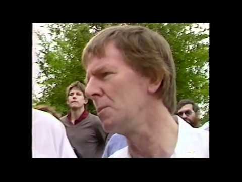 QTQ 9 ID Promo 1985 plus Today Tonight hosted by John Barton (1st story only)