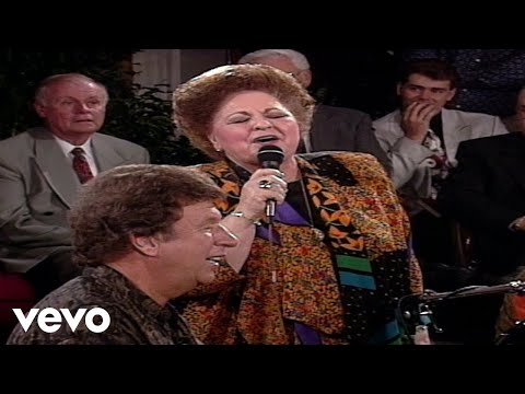 Bill & Gloria Gaither - This Is Just What Heaven Means to Me [Live] ft. Vestal Goodman