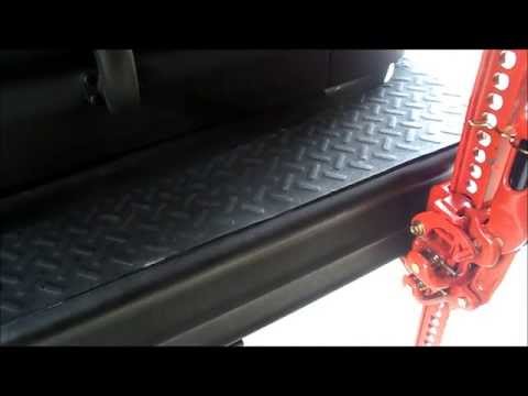Hi-Lift Jack off road recovery option upgrade High lift Demo and tips Getting stuck in the desert