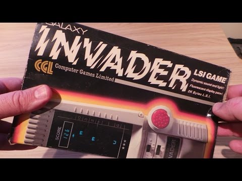 RETRO Handheld video game by CGL Japan - Space invaders 1978 Boxed, working