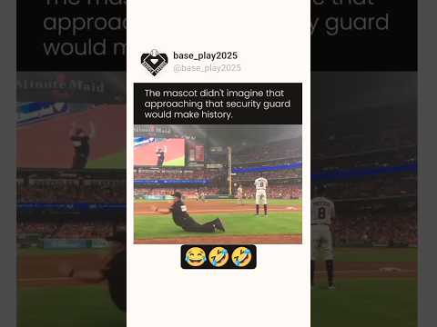 At sporting events in the U.S., mascots often entertain fans#baseball#usa#mlb#fyp#trend#short#umpire