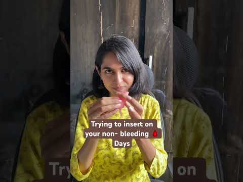 Menstrual cup insertion 🩸❓ #youtubeshorts #periods #menstrualcup