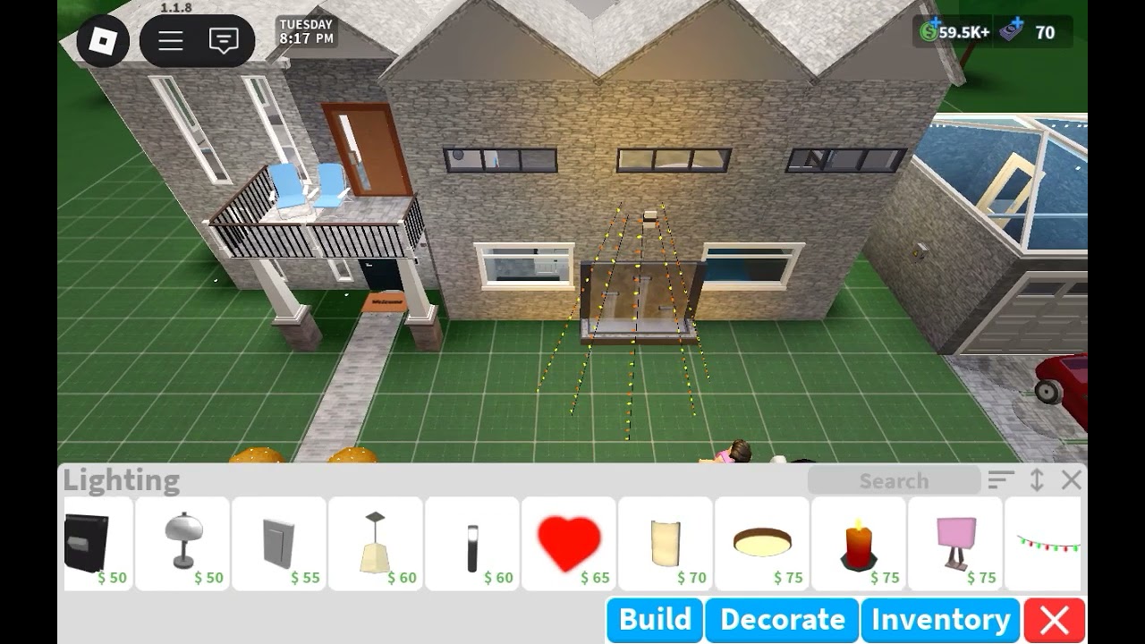 How to put on string lights on your roof in bloxburg and roblox.