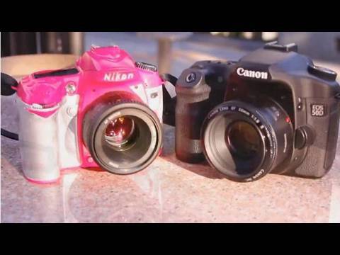 Battle of the Bokeh: Nikkor 50mm f/1.8D vs Canon 50mm f/1.8 II
