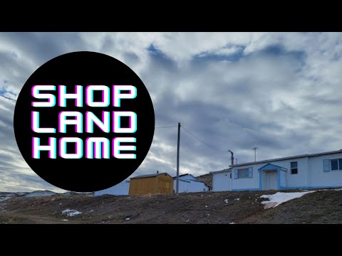 Shop with Land and a home in Gillette, Wyoming! $169,000