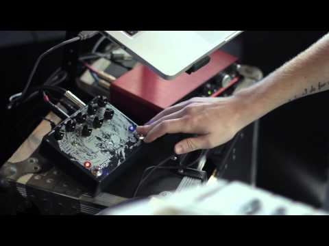 Walrus Audio - Descent Reverb Artist Demo with Keyboards