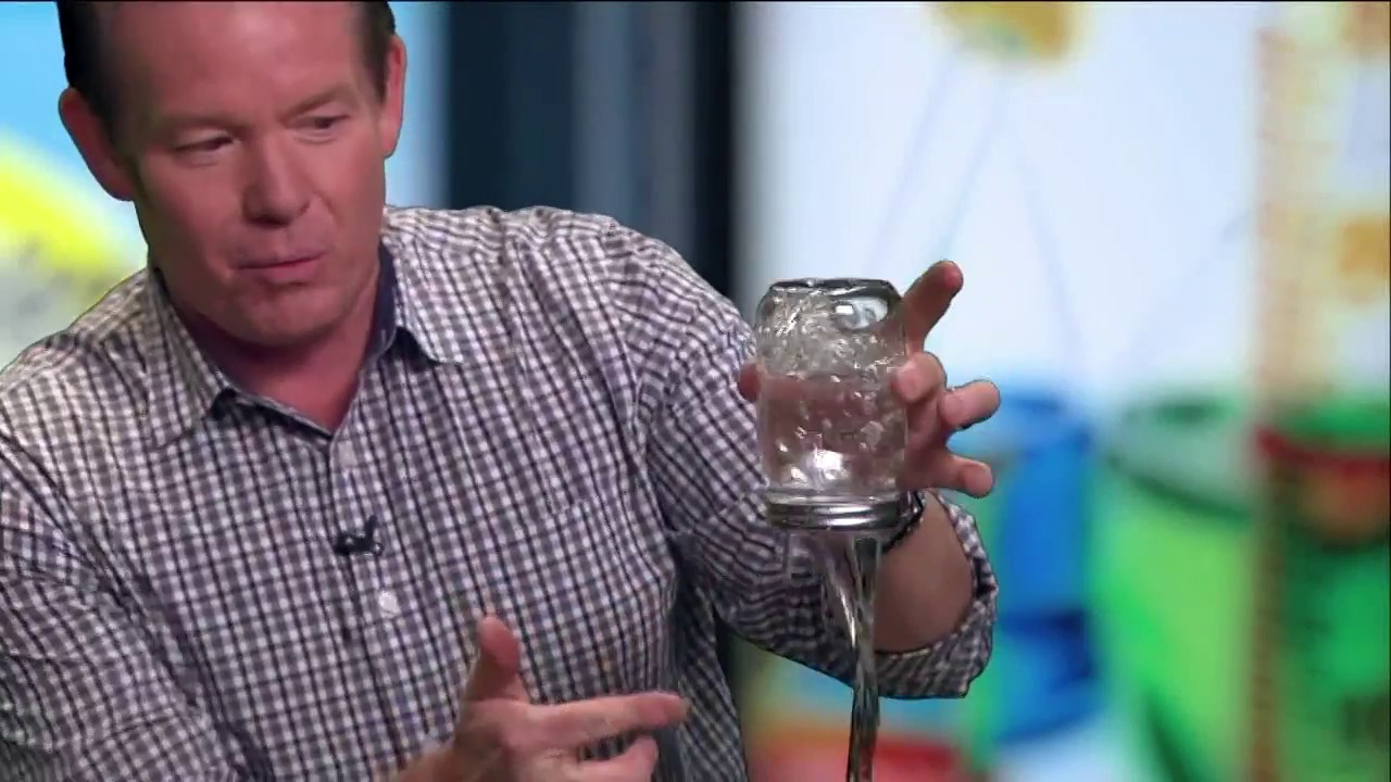Spangler Science: Floating water mystery