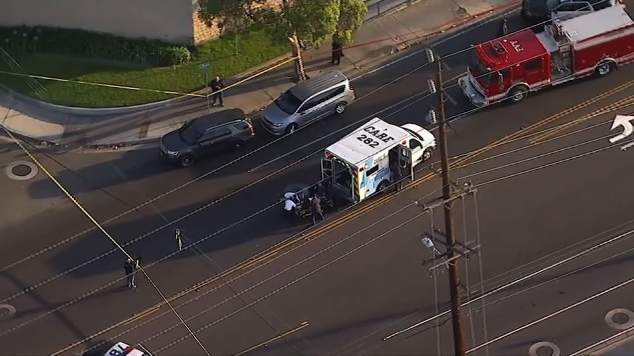 4 killed, 2 wounded in California stabbing attacks