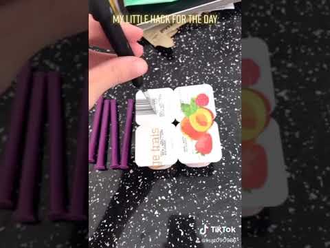 Toddler frozen yogurt hack