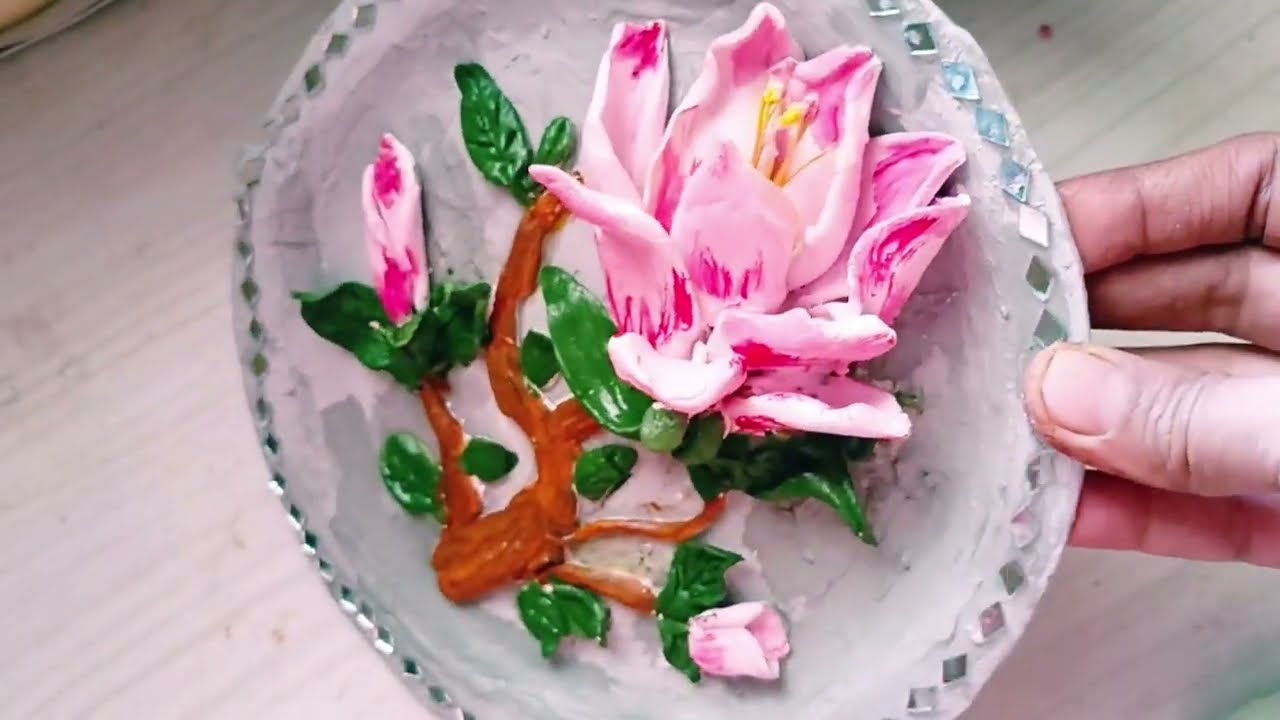 Don’t Throw Broken Plates! Make This Stunning Wall Art