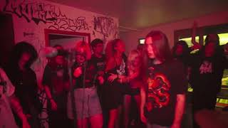 Is This the Most Blatant Nirvana Rip-Off of All Time? Musician Weighs ...