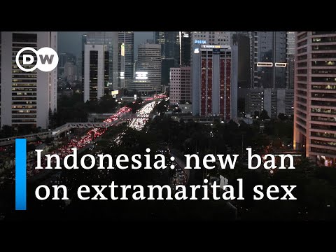 How serious is the country's conservative turn? | DW News