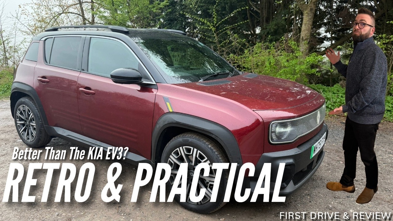 IS THIS A BETTER CAR THAN THE KIA EV3? A BIGGER MORE PRACTICAL RETRO POWERHOUSE FROM RENAULT
