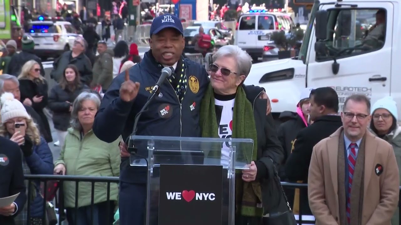 Governor Hochul and Mayor Adams Announce 