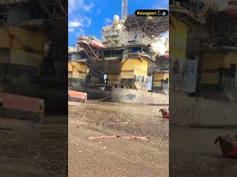Alang Port⛵⚓ || Asia's Biggest Ship Scrapping Yard, Alang.||