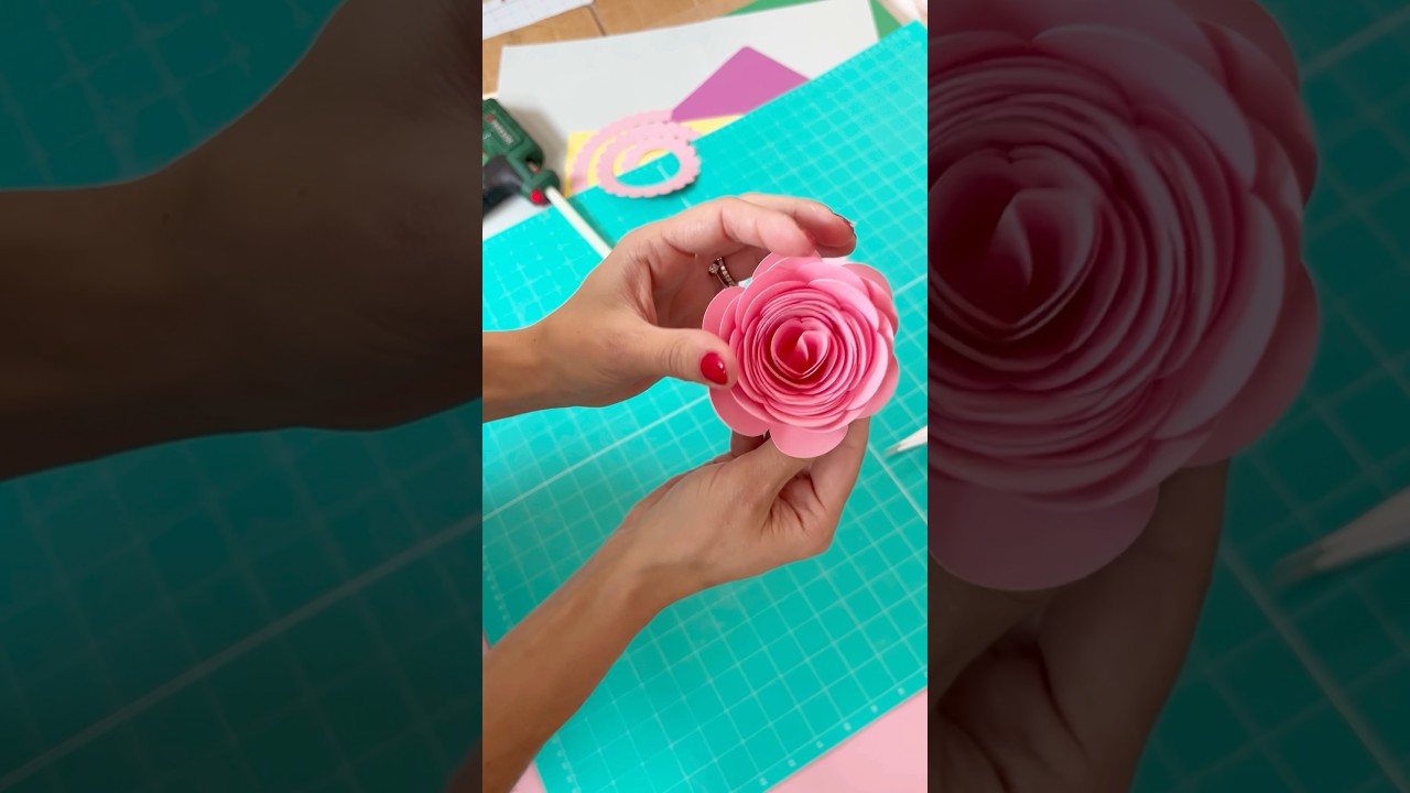 Flores 3D con #cricut 🤩 #cricutventure #cricutproject #handmade #diy @cricutespana