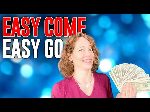 How to Carry Cash SAFELY While Traveling! ???? ✈️