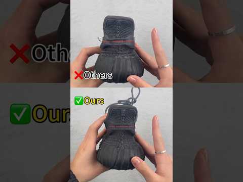 Real Vs Fake Black Yeezy 350 Boost V2 #shorts #sneakerhead #viral