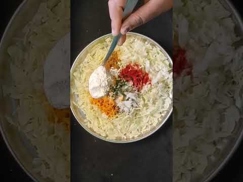 पत्ता गोभी से बनाये चटाखेदार और लाजवाब रोल 😋patta gobhi roll recipe #shorts #short #pattagobi #viral